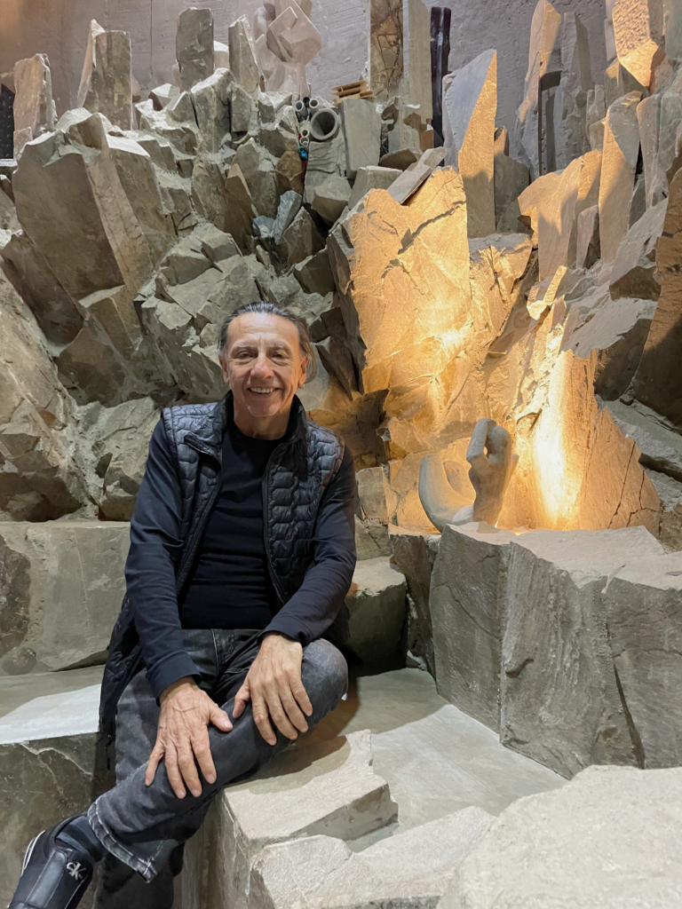 Entrevista a Luis Enrique Longhi Traverso, Arquitecto, Escenógrafo y ...